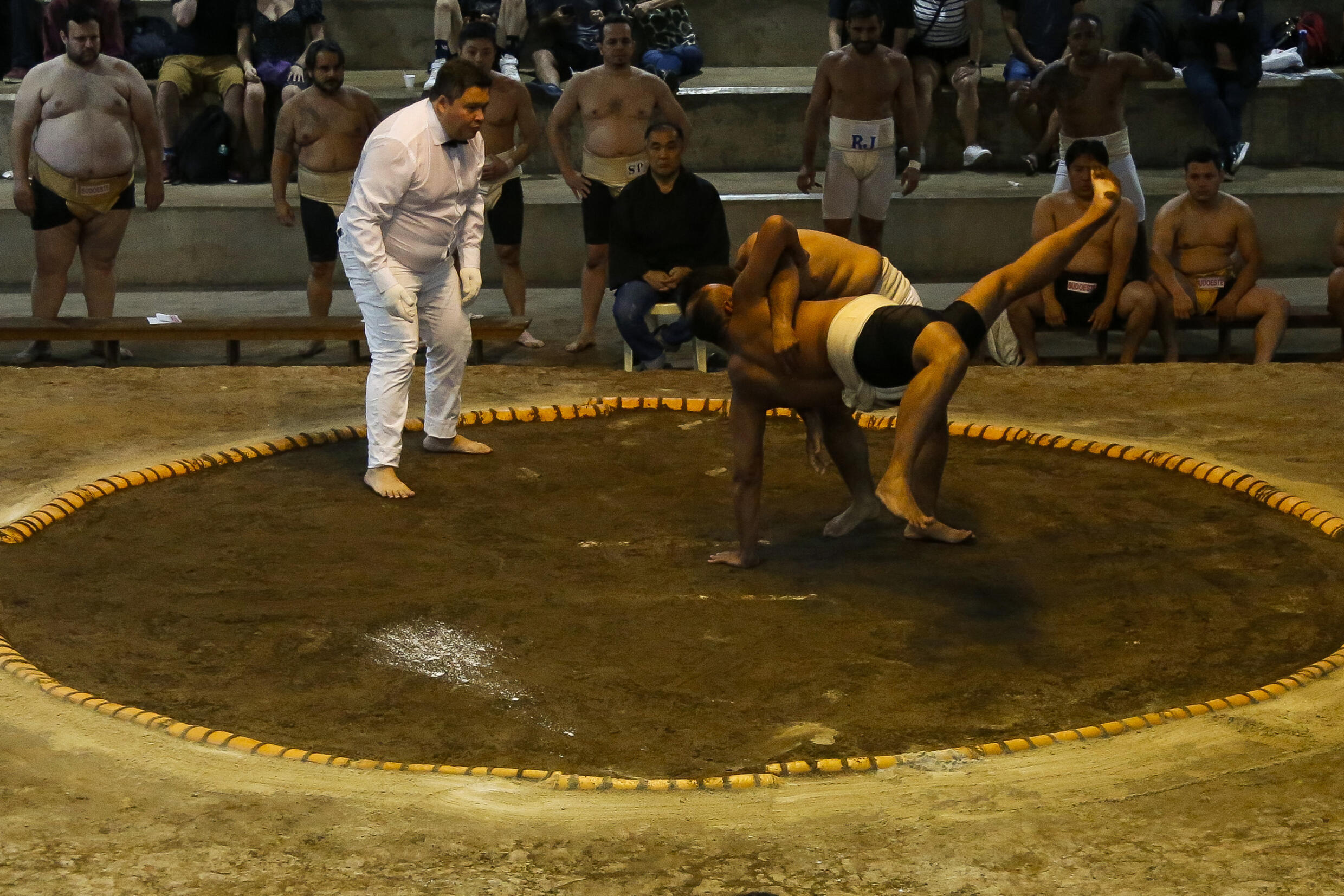 Women sumo wrestlers 'breaking prejudice' in Brazil