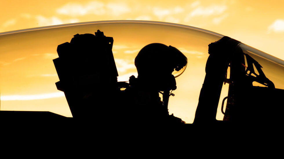 Les États-Unis vont nommer un général de l'espace et préparent des ...