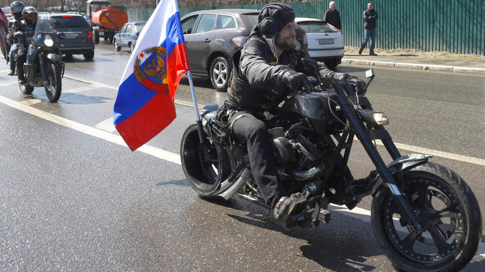 Pro-Putin 'Night Wolves' bikers stopped at Polish border