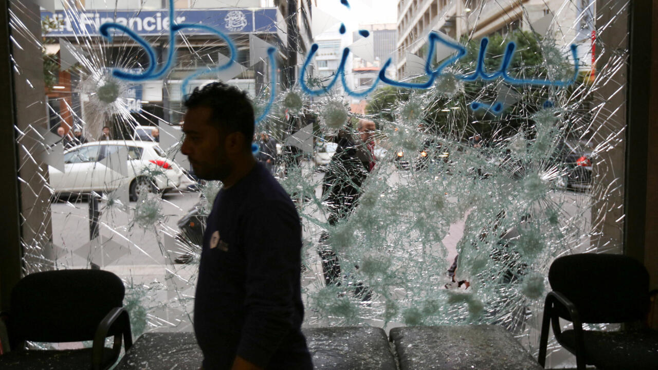 Lebanese security forces use tear gas on protesters in second night of ...