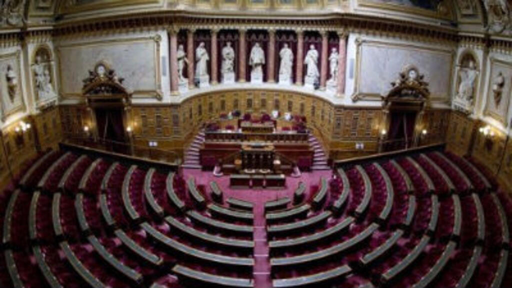 French senate holds heated debate on foreigner vote