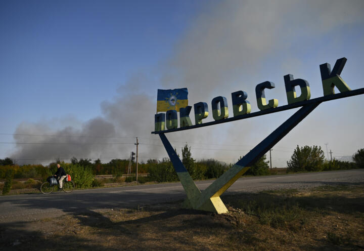 In Ukraine's Pokrovsk, some quietly waiting for Russian troops