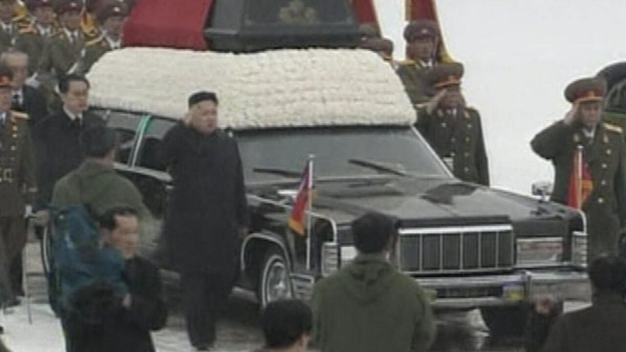 North Korea holds massive funeral for Kim Jong-il - France 24