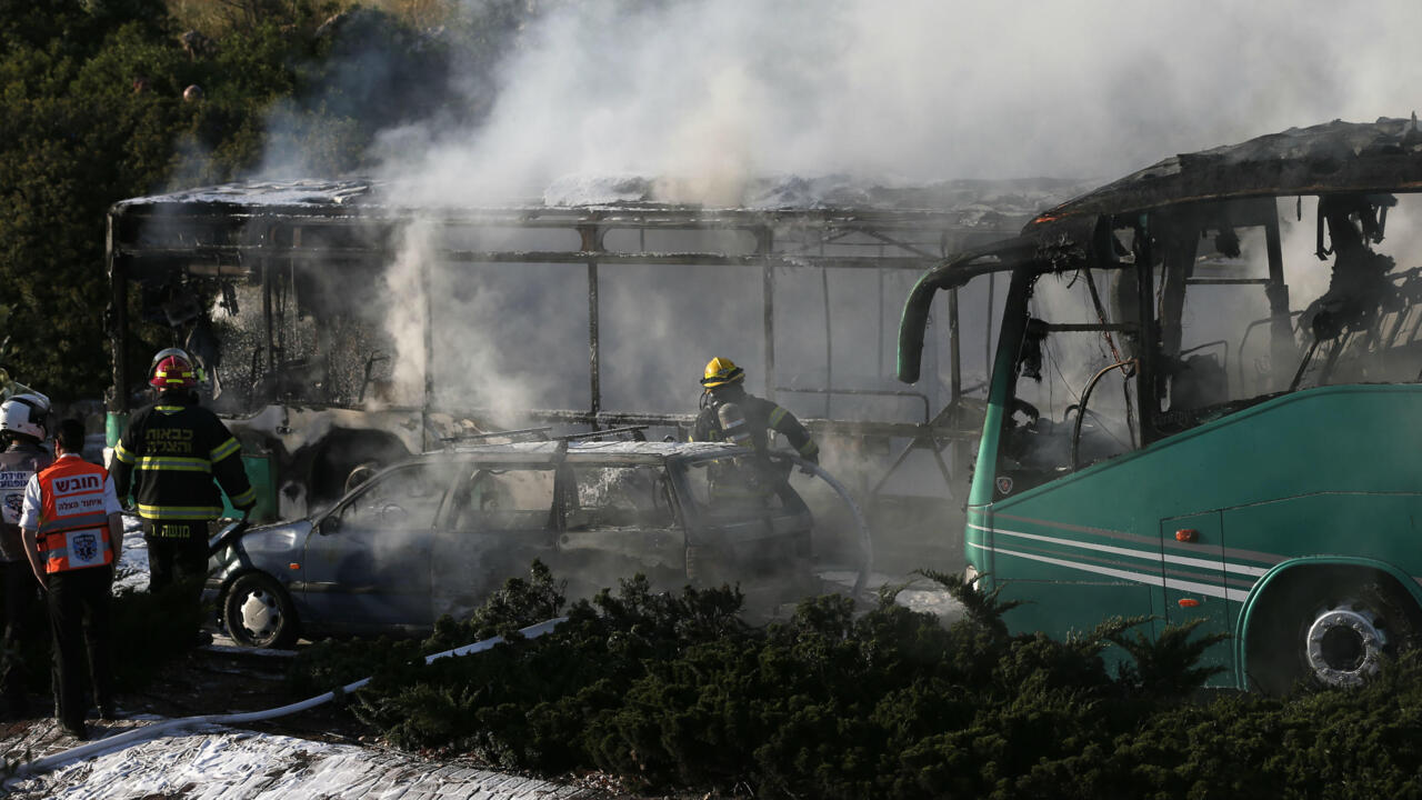 Several wounded after explosion strikes Jerusalem bus