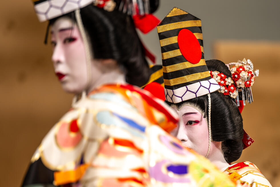 Century-old Tokyo geisha festival revives dying art