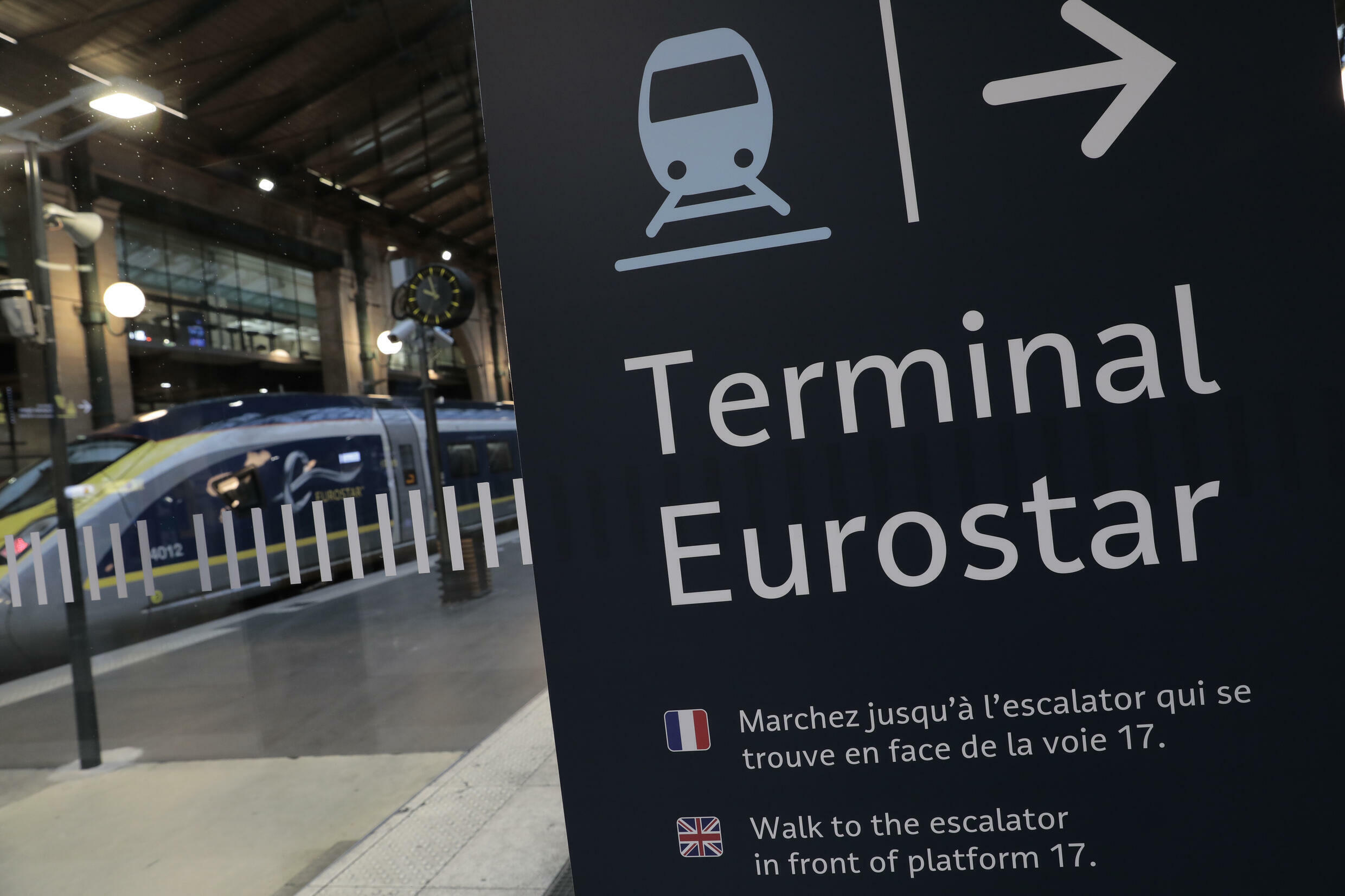 London mayor warns new EU border checks will cause Eurostar travel 'chaos'
