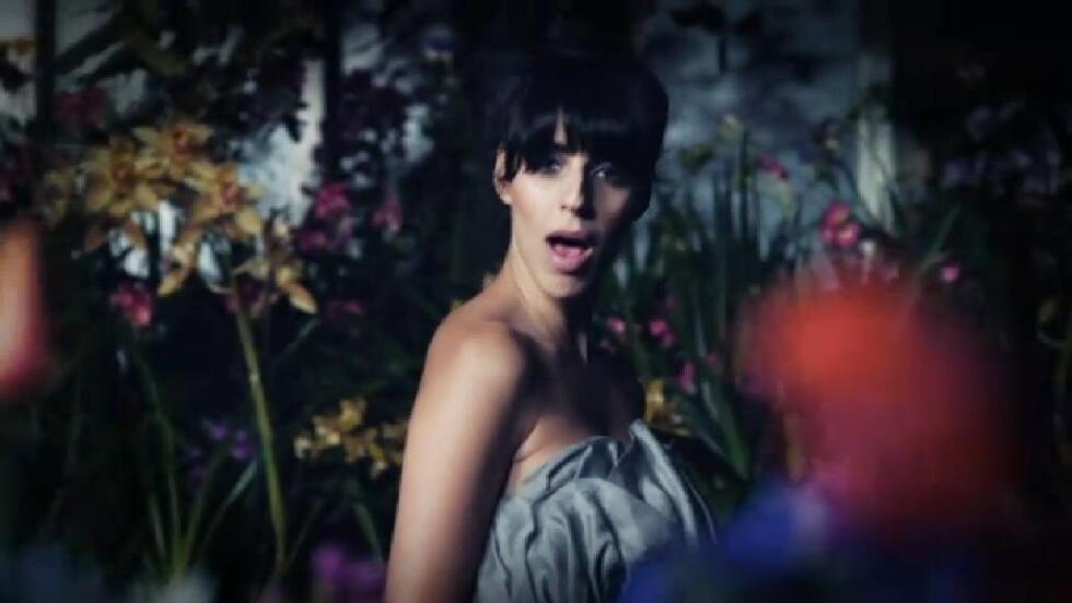 Brooke Fraser, Kiwi folk singer - arts24