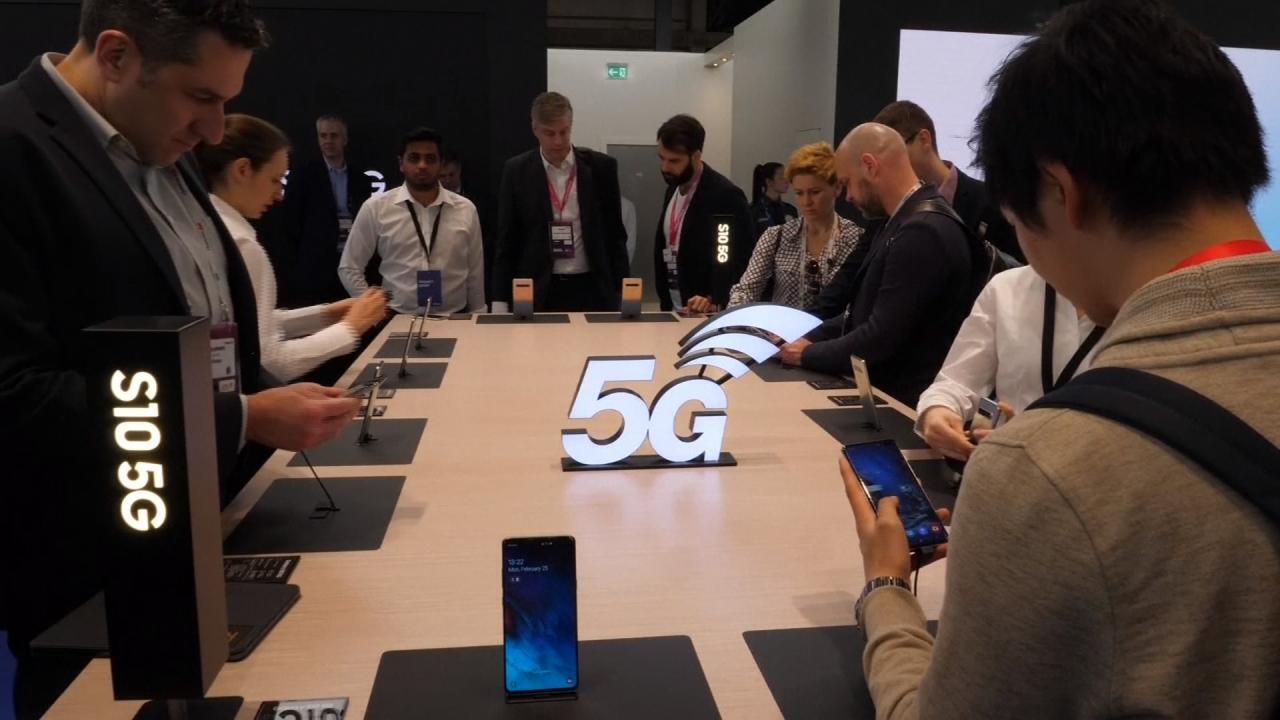 France begins auction of 5G frequencies to national mobile operators ...