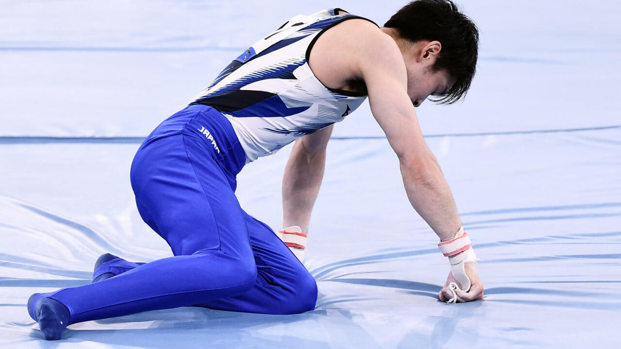 Uchimura's Olympic-ending fall clouds bright start for Japanese ...