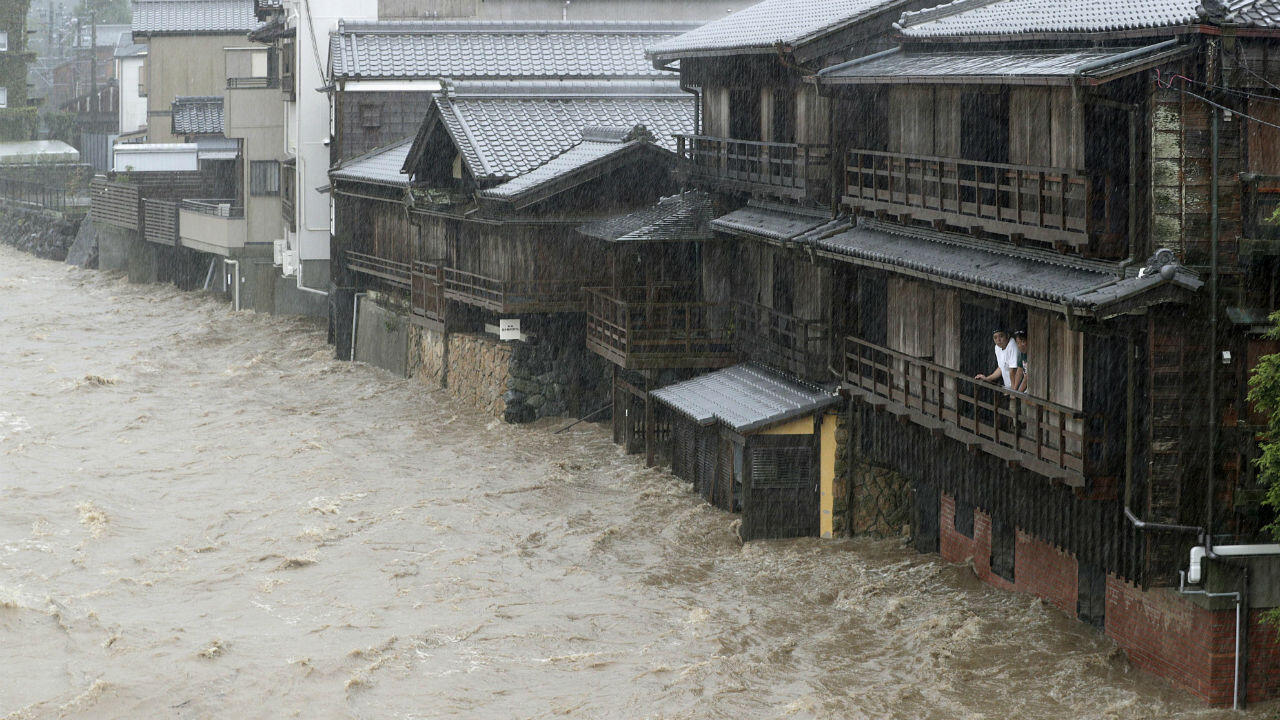 Fierce typhoon paralyses Tokyo, causes floods, damage across Japan