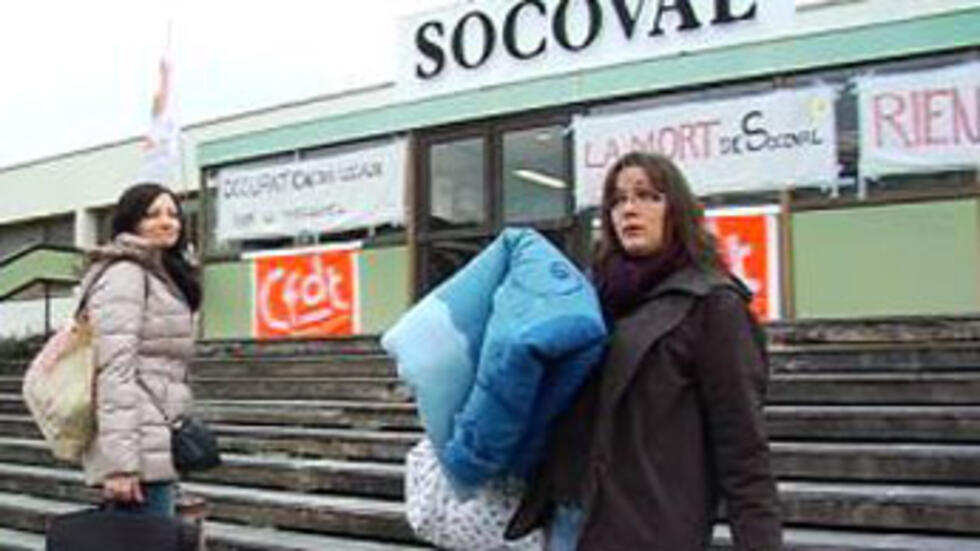 France's explosive picket lines - Reporters