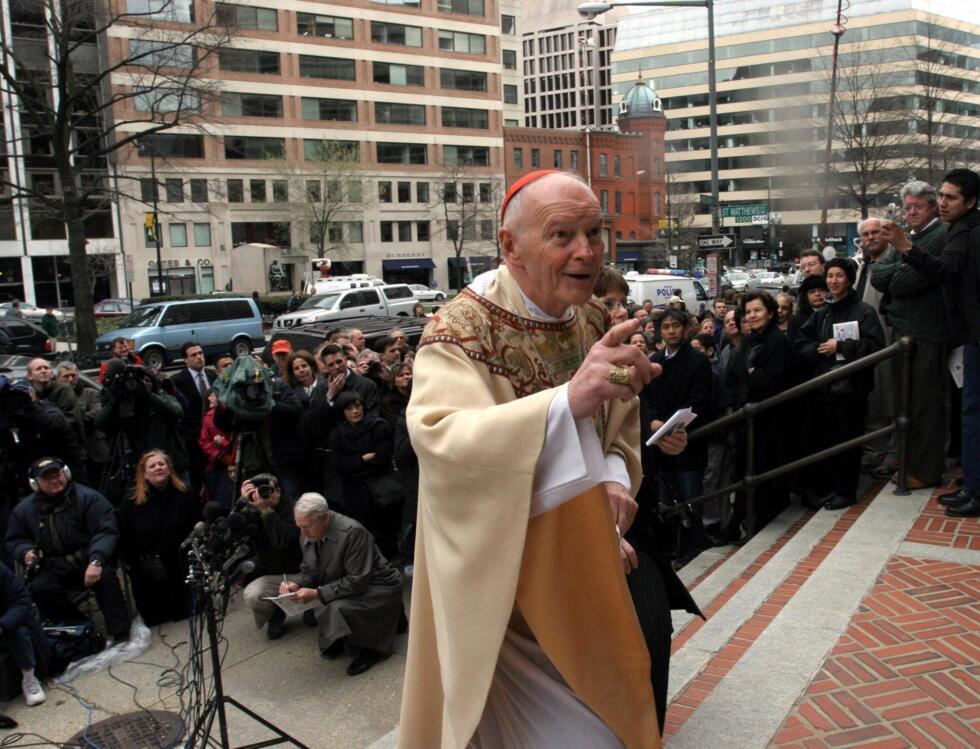 Clerical sex abuse: Pope Francis's thorniest challenge