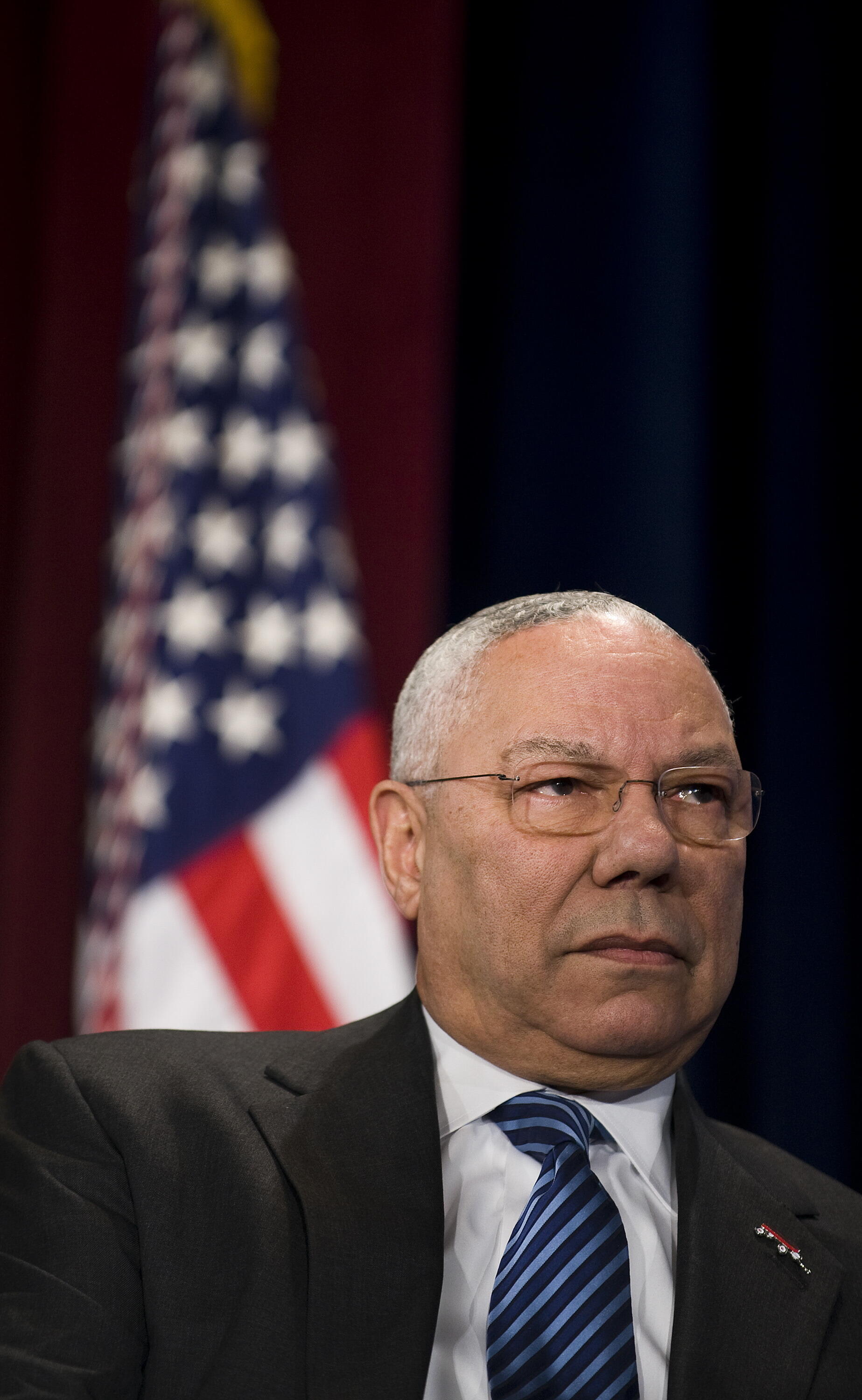Colin Powell: war hero, historymaker haunted by Iraq - France 24