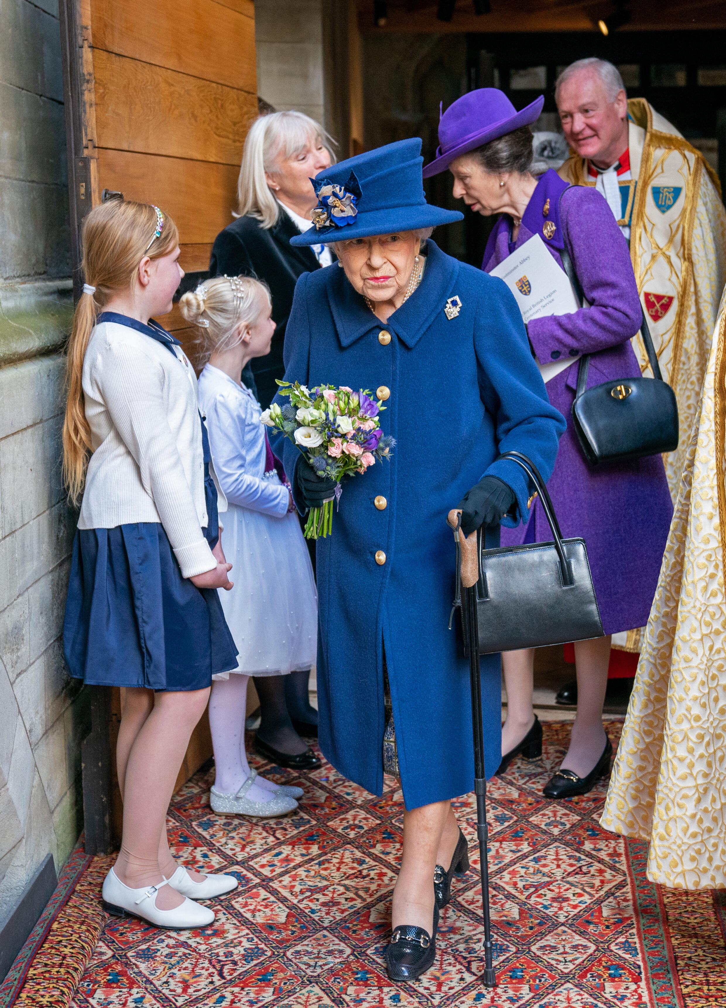 Veteran royal photographer: 45 years snapping the queen