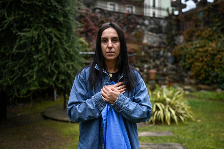 Now a refugee, Eurovision's Jamala lifts Ukraine spirits from abroad