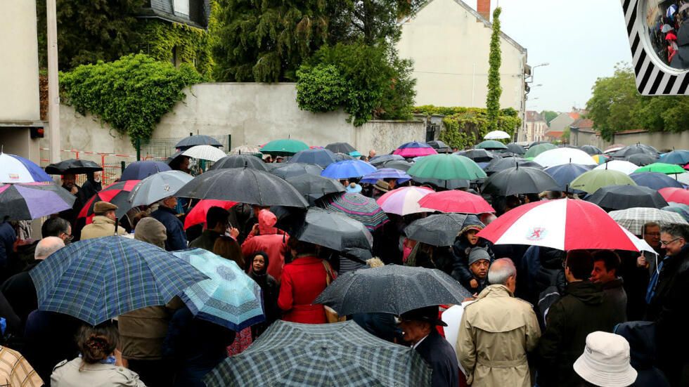 L'arrêt des soins de Vincent Lambert a débuté, la famille saisit de ...