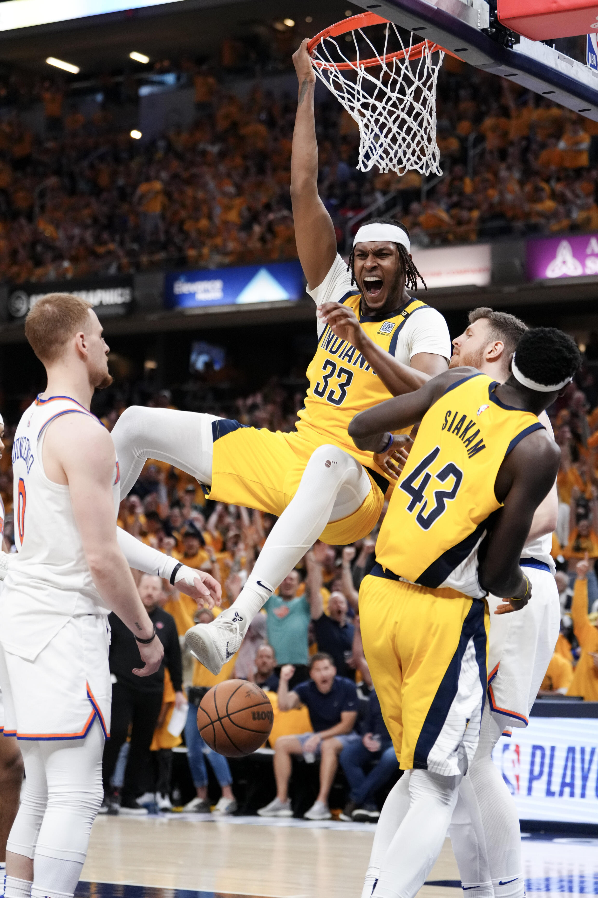 Pacers pummel Knicks to stay alive in NBA playoffs