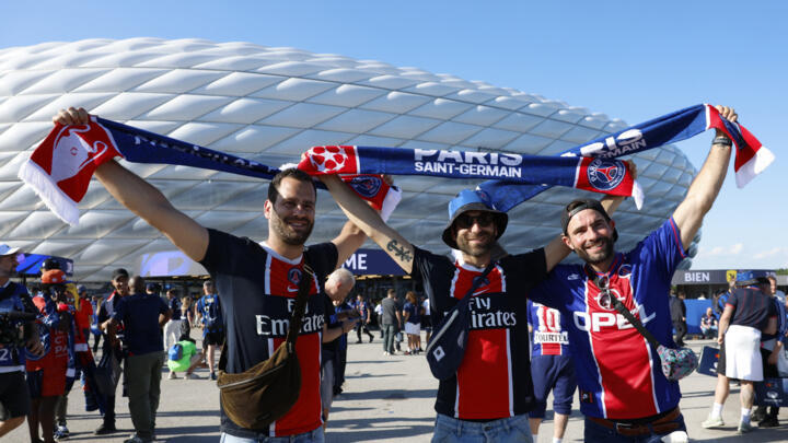 ⚽️🏆 Finale de la Ligue des Champions : un supporter du PSG emmène sa ...