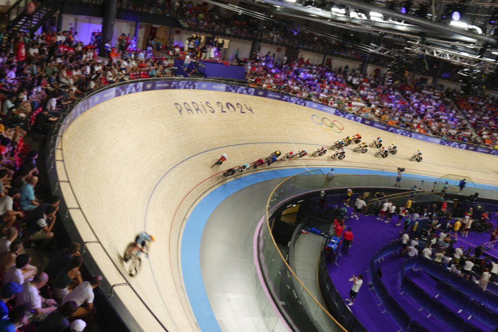 What's going on: Italian track cyclists emerge triumphant from the ...