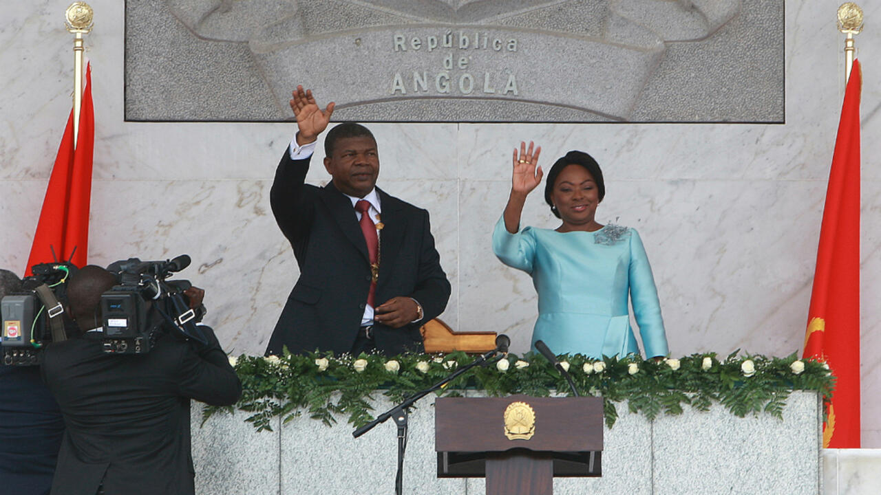 Angola swears in first new president for 38 years