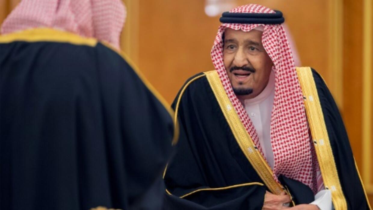 Saudi Arabia raises spending in new deficit budget