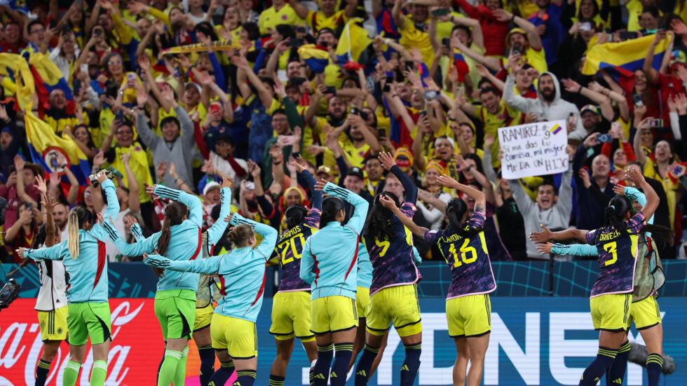 Colourful Colombian fans make Women's World Cup feel like home