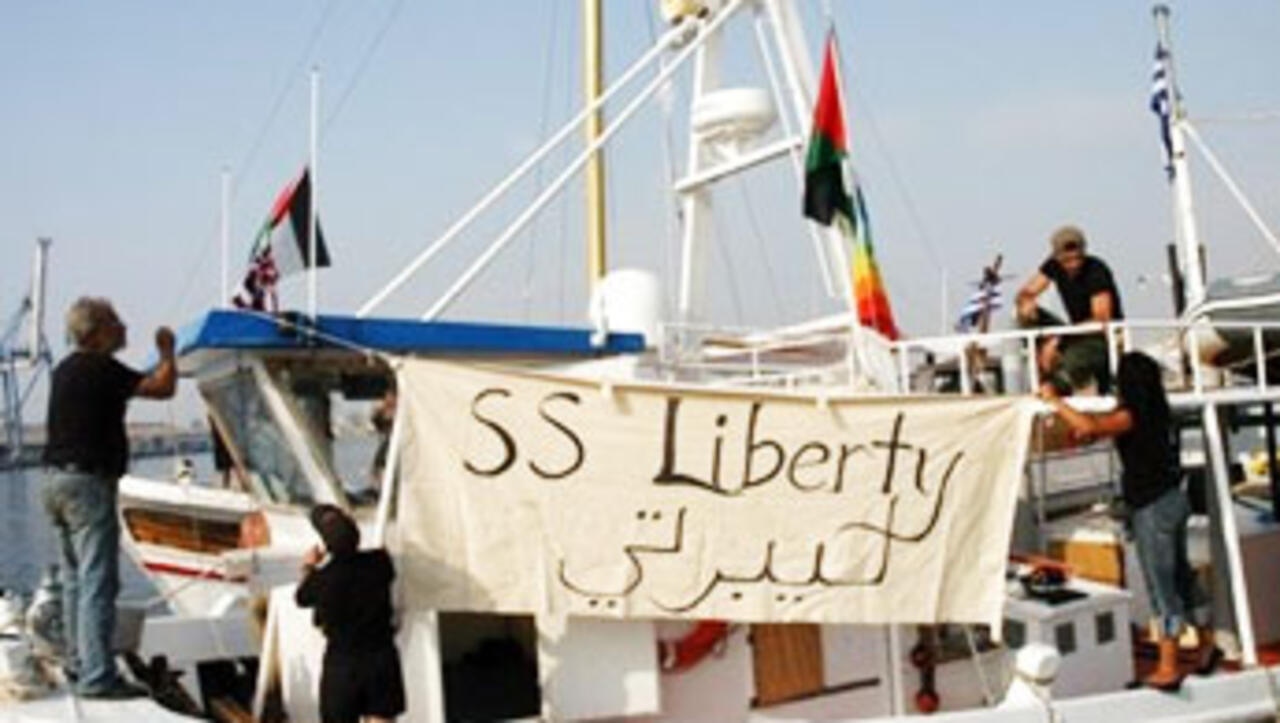 "Free Gaza" activists make round trip from Cyprus to Gaza