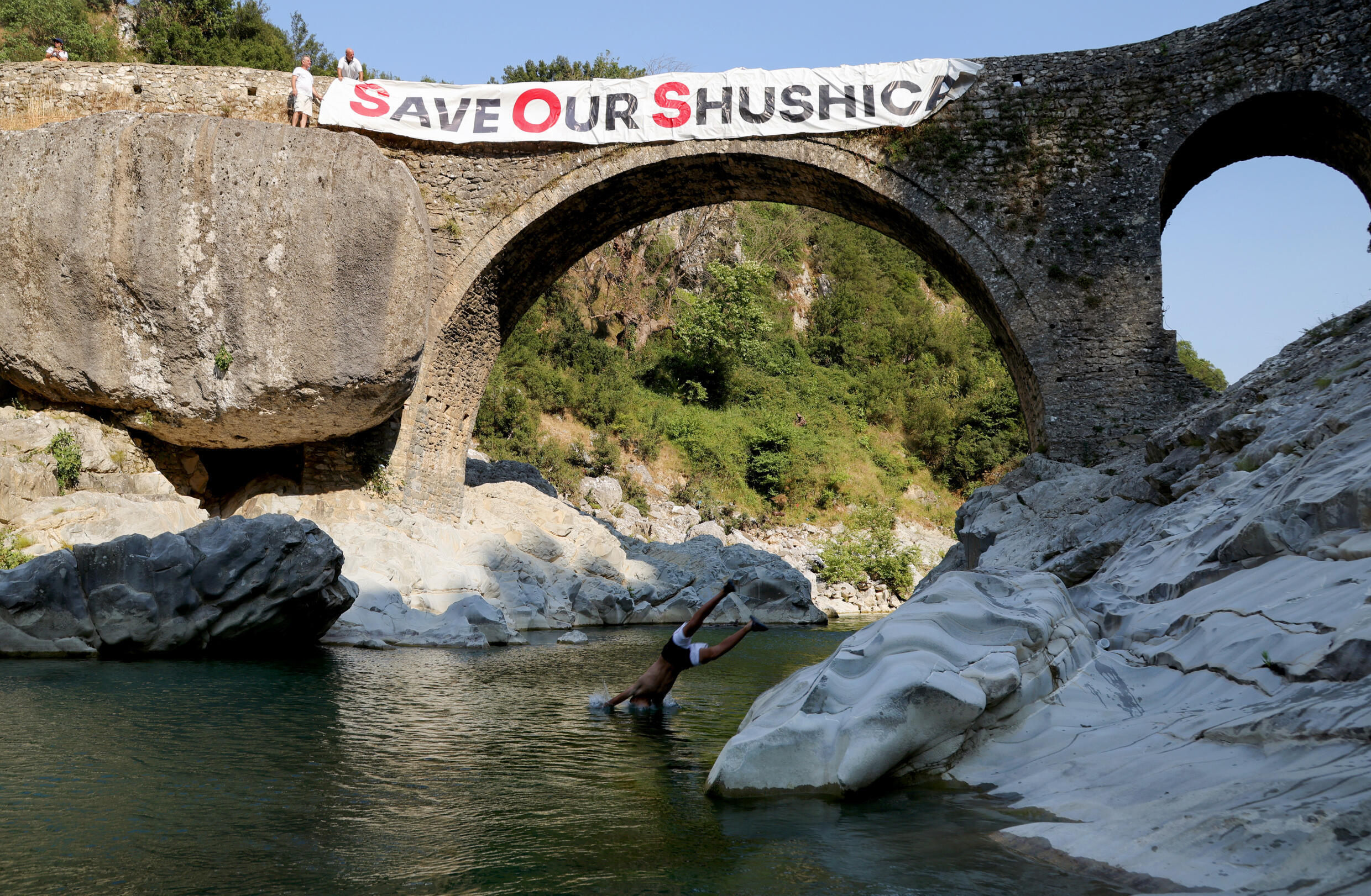 Albania tourism boom sparks fight over river's future
