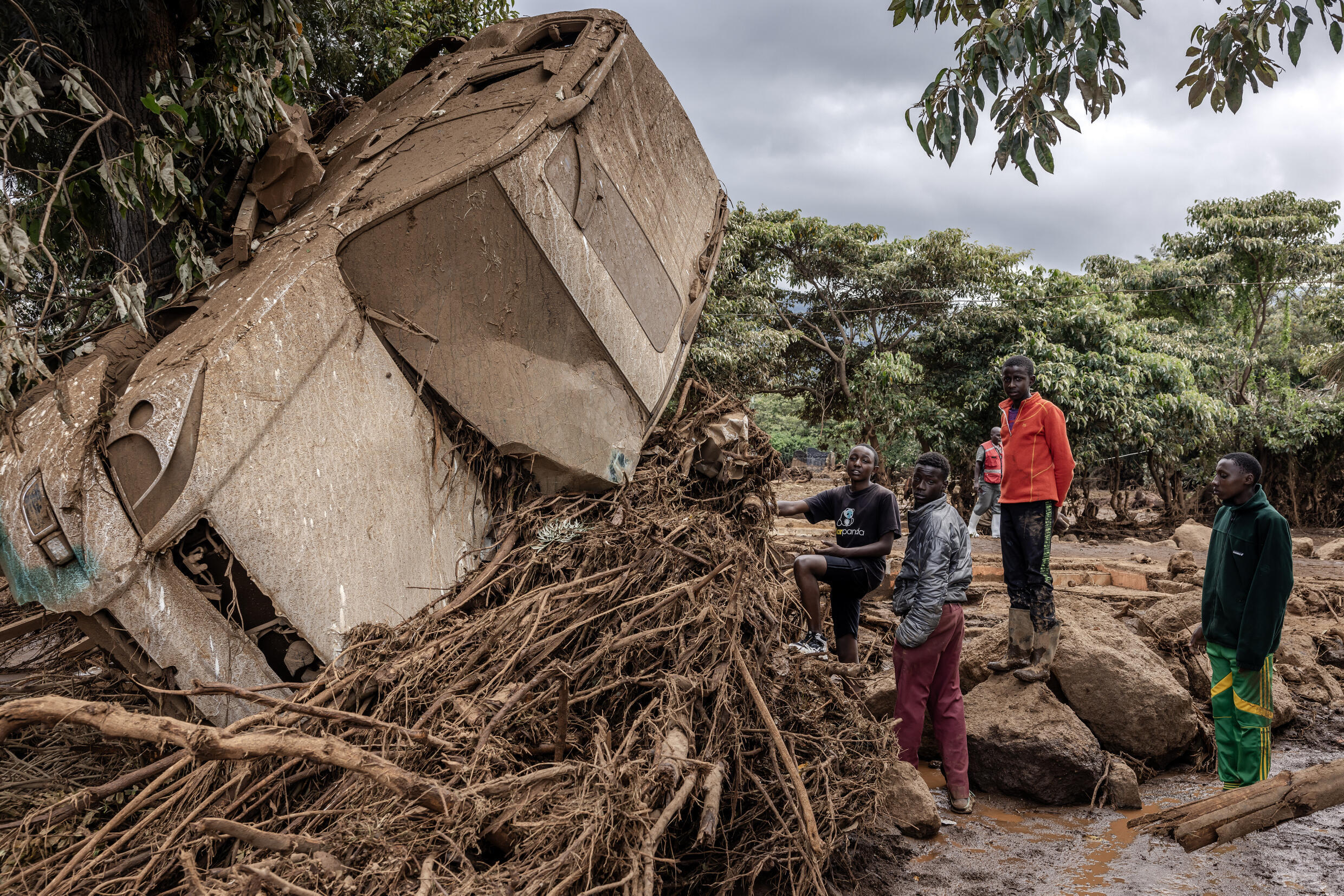 Flood-hit Kenya,Tanzania buffeted by Tropical Cyclone Hidaya