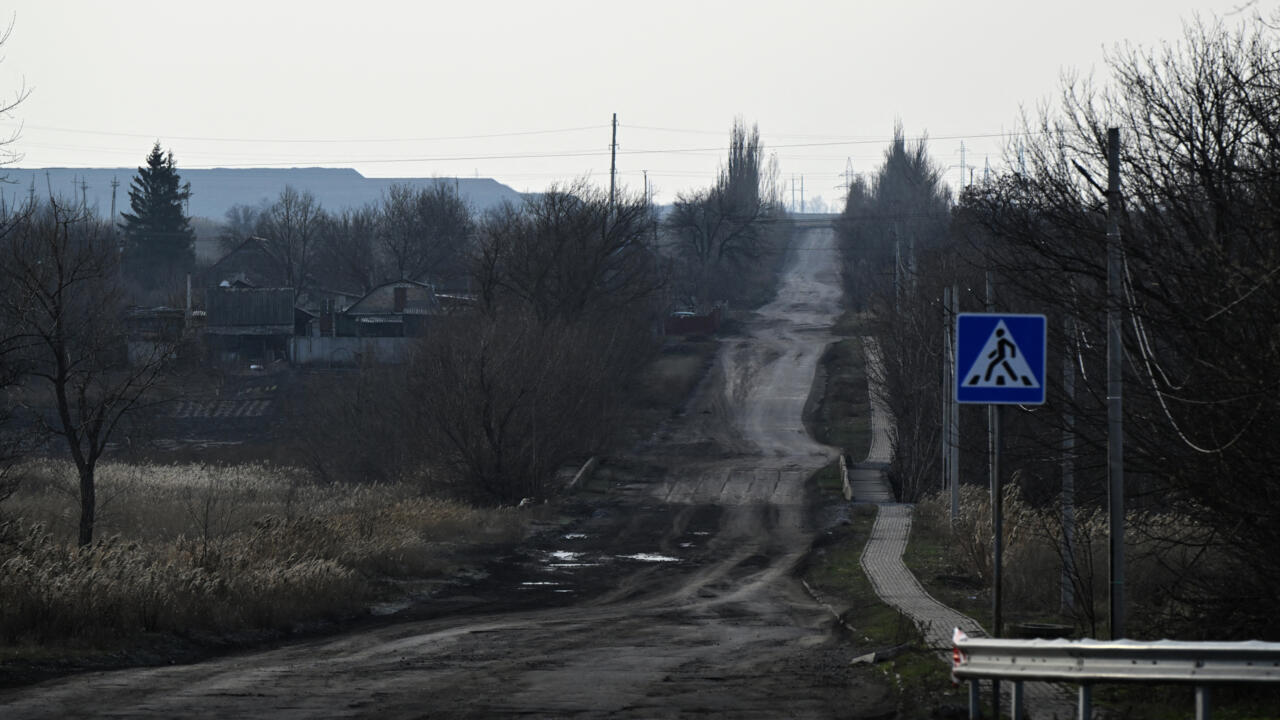 Ukraine agrees on framework of minerals deal with US, officials say ...