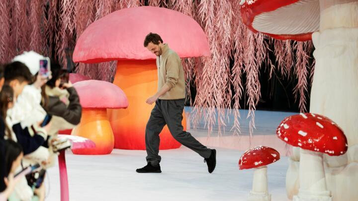 Blazy takes flight of fancy with bird-themed Chanel show