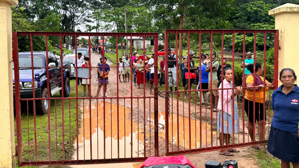 Al menos 19 niños fallecieron tras incendio de un dormitorio escolar en ...