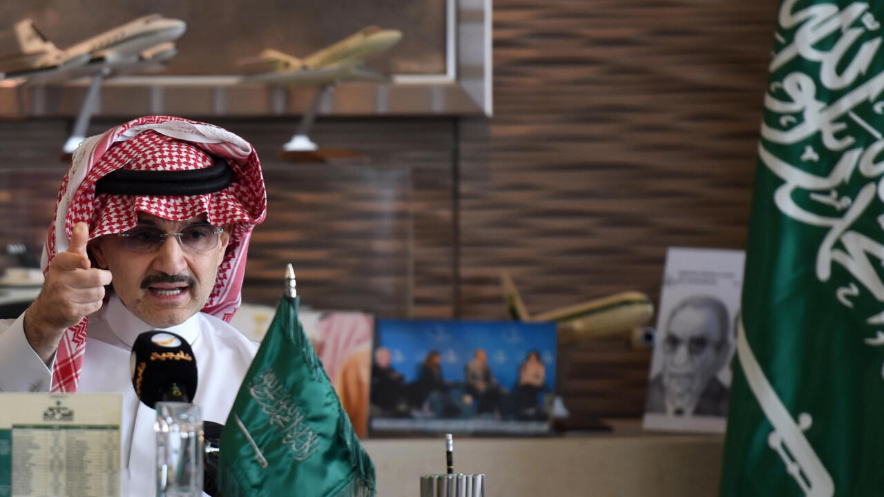 Le prince saoudien Al-Walid ben Talal devient le deuxième actionnaire ...