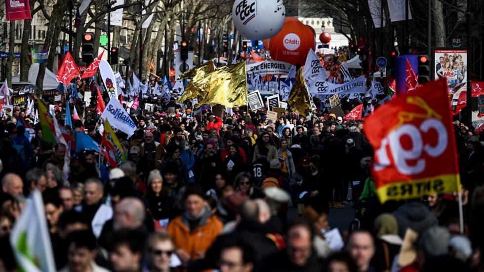 New pension strikes grip France as MPs wage legislative battle