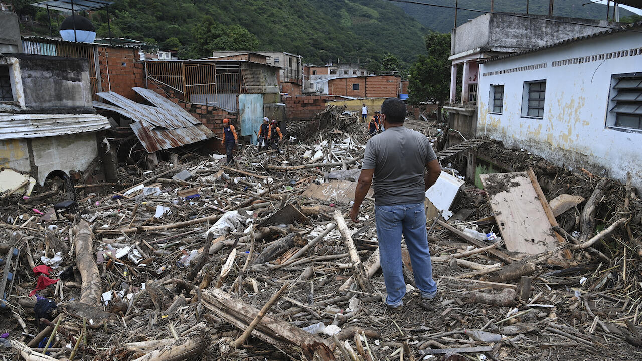More than 20 killed, dozens missing in Venezuela flooding