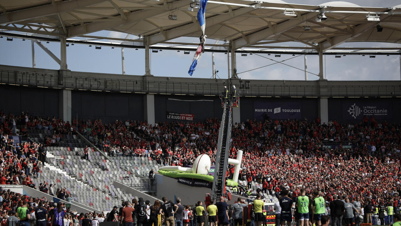 Rugby : le Stade toulousain s'accroche pour battre Sale, un ...