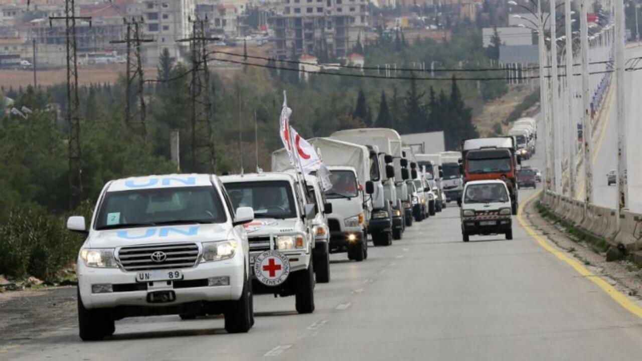 New aid convoy heads to besieged Syrian town of Madaya