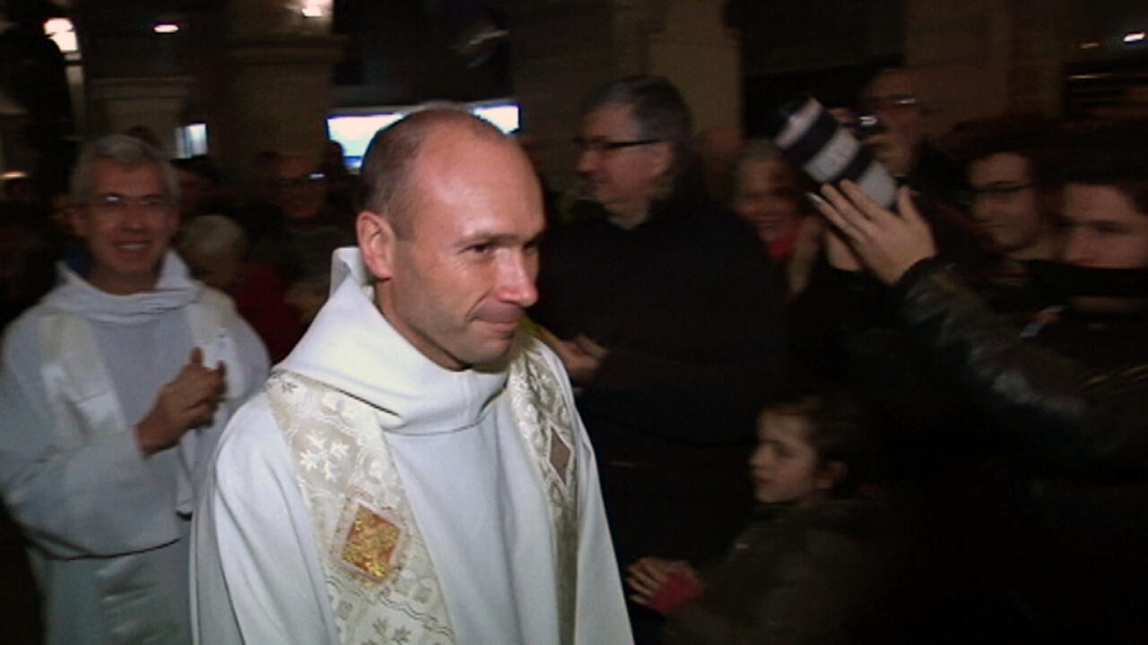 French priest celebrates first mass home after Boko Haram release