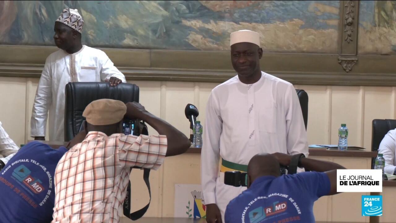 Abass Fall, ministre sénégalais du Travail, élu maire de Dakar ...