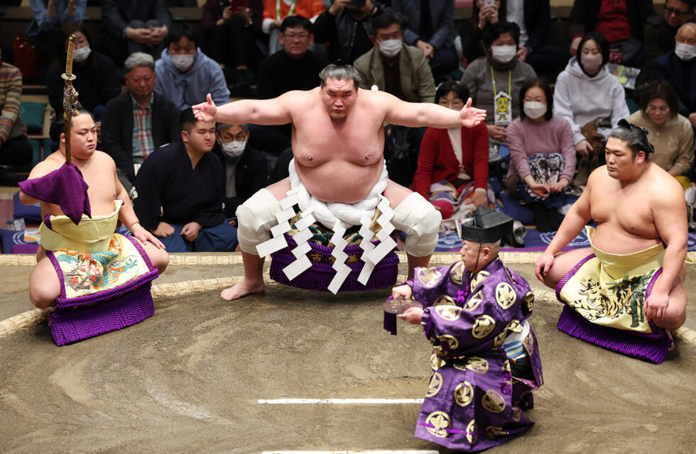 Sumo to stage event in Paris as part of global push
