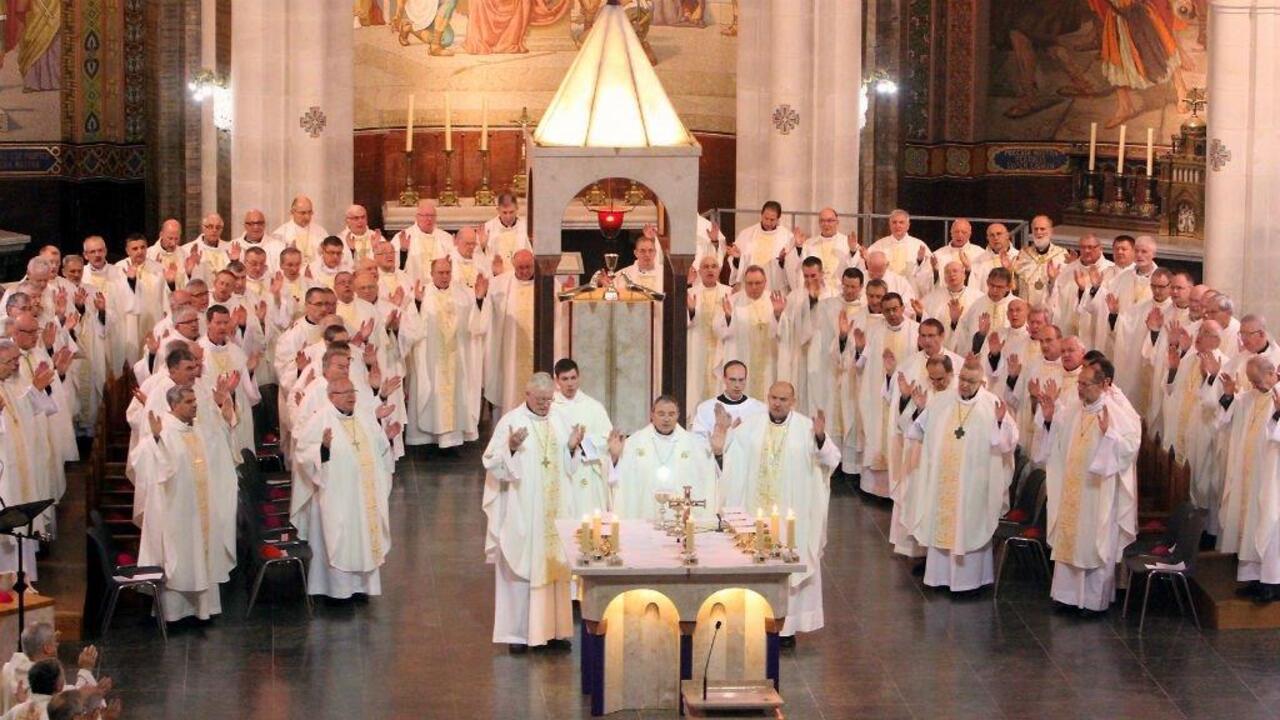 French Catholic Church asks forgiveness for 'guilty silence' on paedophilia