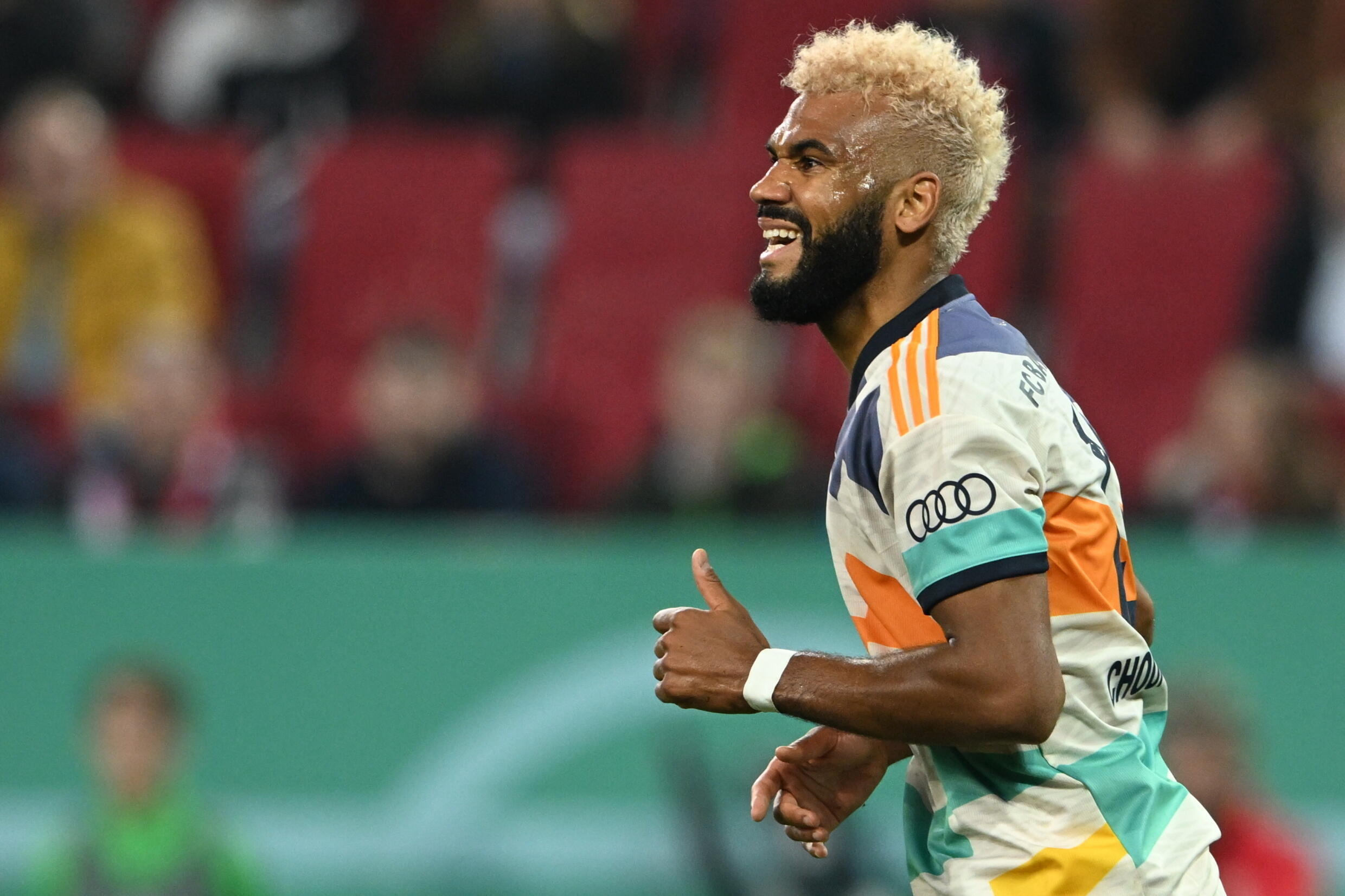 'Immature' Dortmund hope to halt slide against Stuttgart