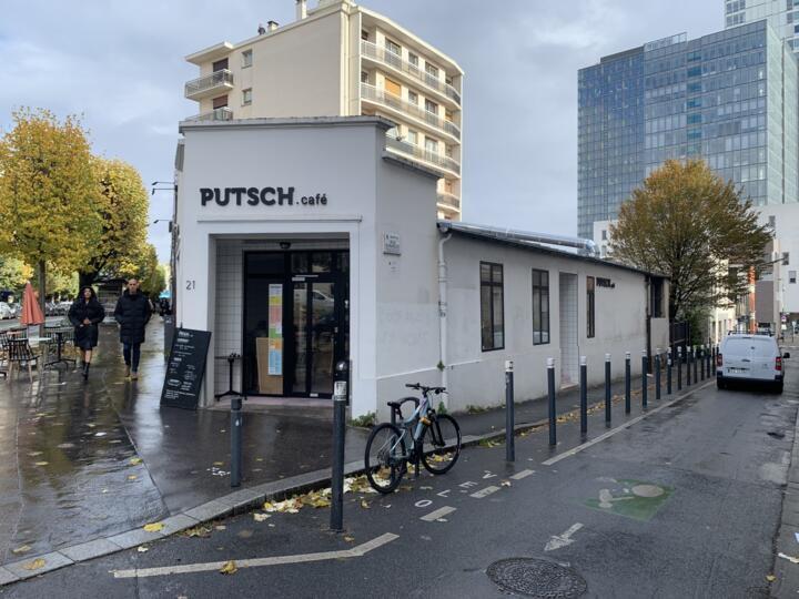 'Like Waze, but for toilets': The start-up hoping to solve Paris’s ...