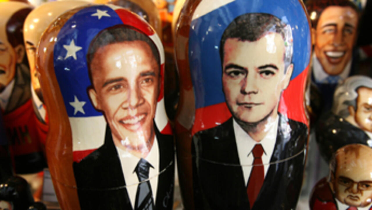 Obama and Medvedev to talk disarmament