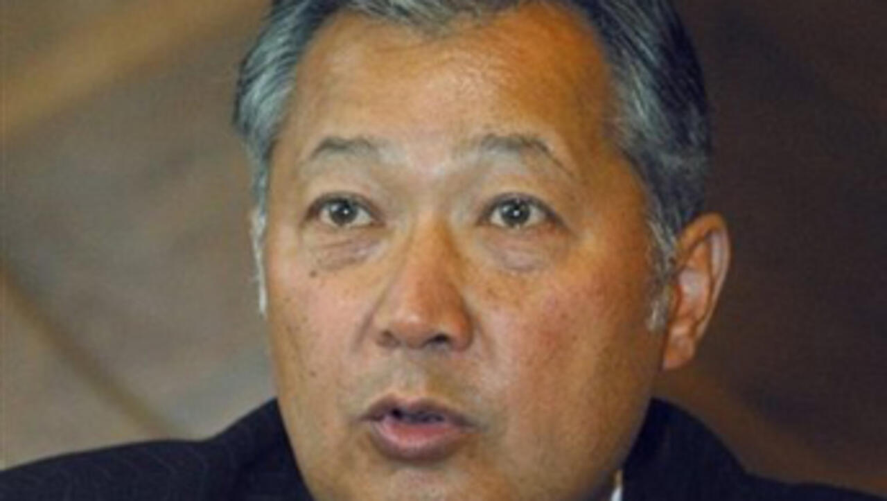 Bakiev largement réélu, selon un premier décompte