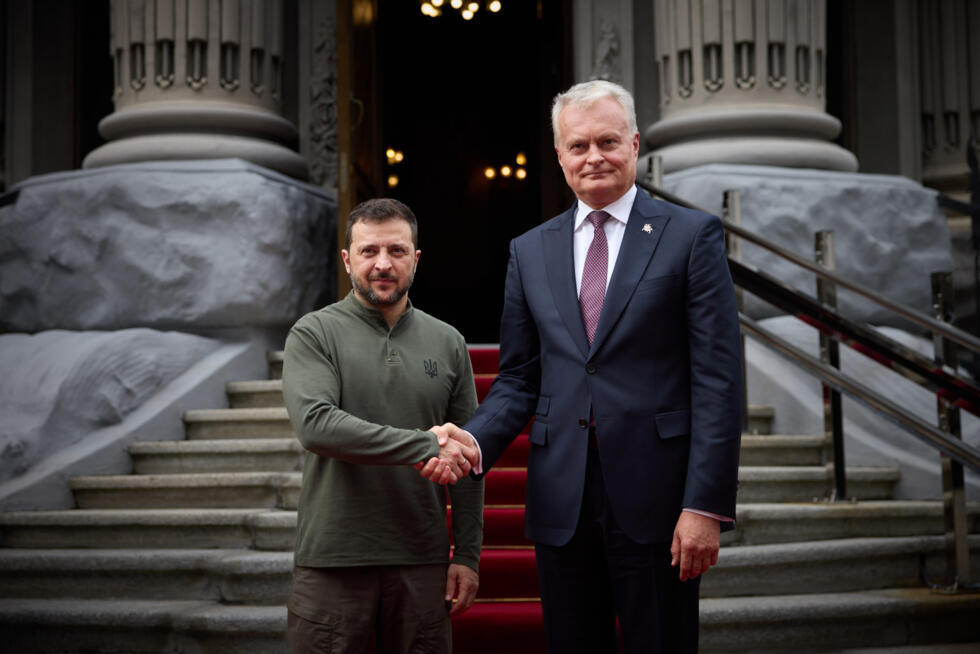 Centre-left set to win pro-Ukraine Lithuania's vote