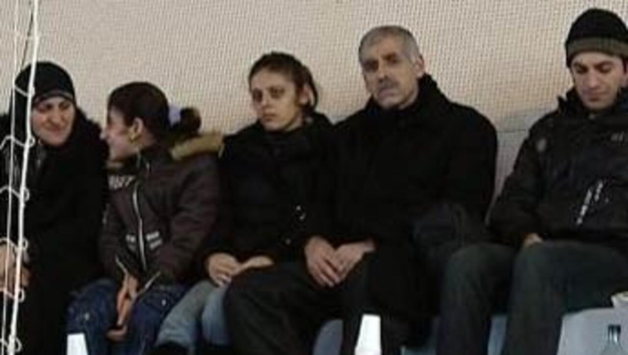 Govt launches probe into landing of migrants in Corsica