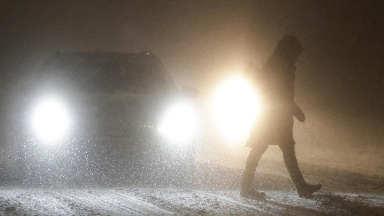 Hundreds of thousands without power as storms pummel Europe