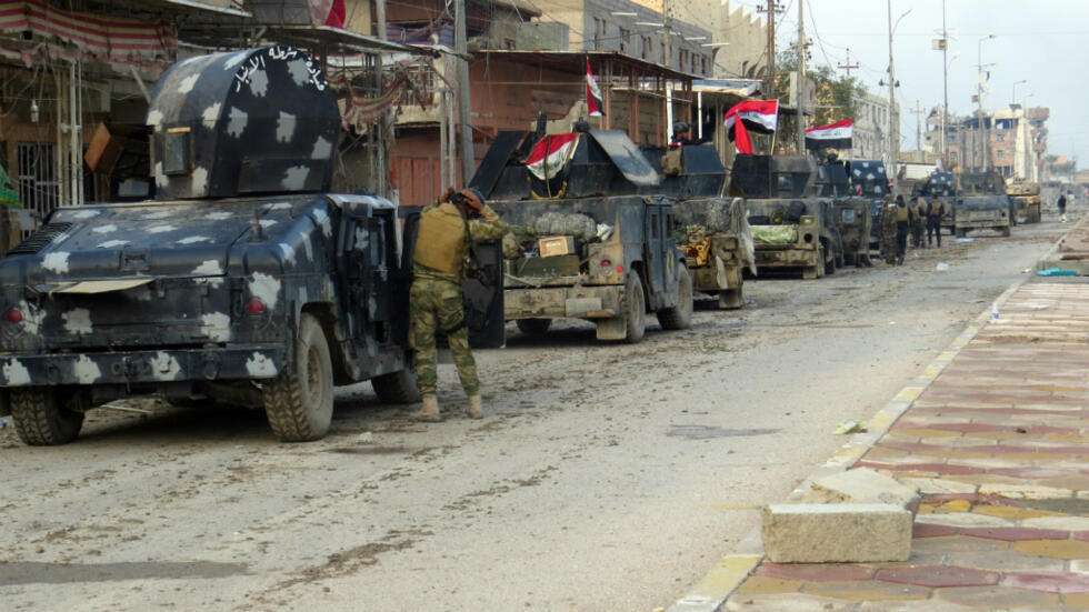 Iraqi forces extend control in Ramadi, rescue civilians