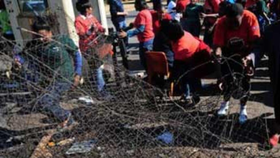 Police fire rubber bullets at civil servants on strike